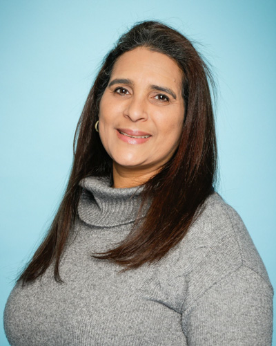 Damicela Toro – Cooke